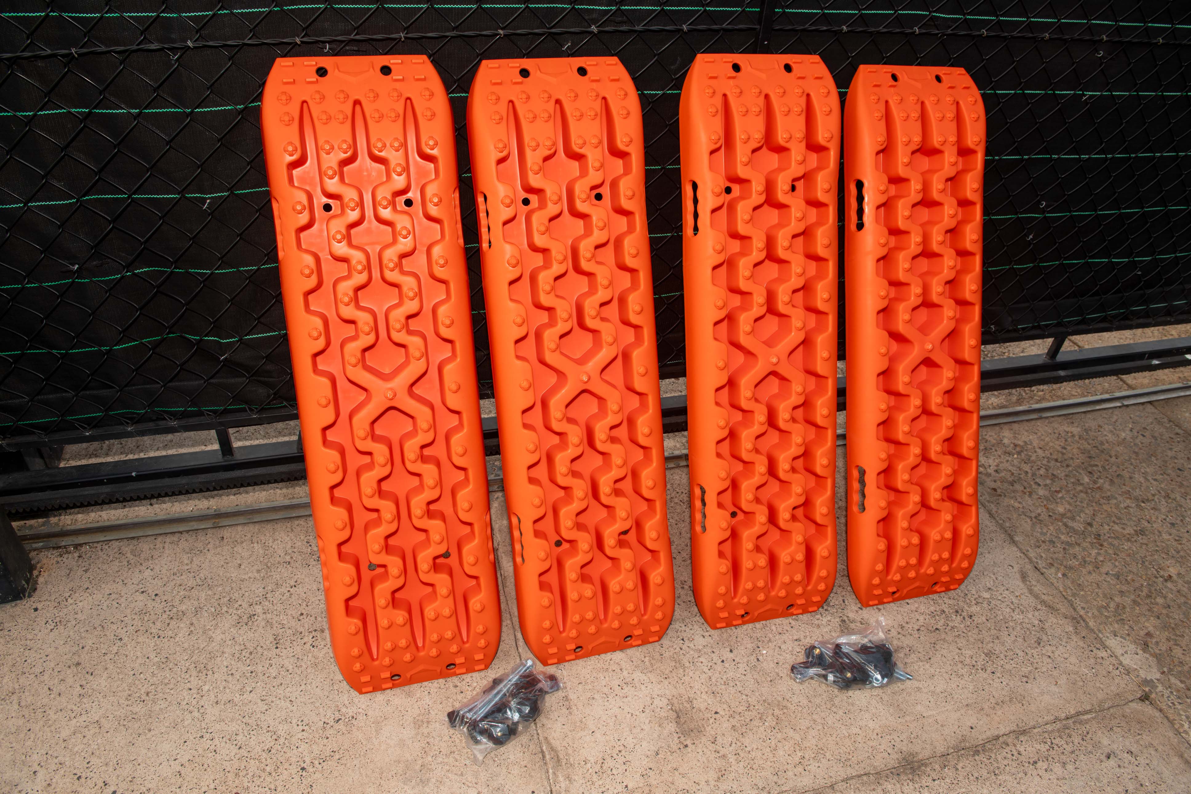 2 Pairs - Own It recovery tracks – One With Nature Innovative Travelling